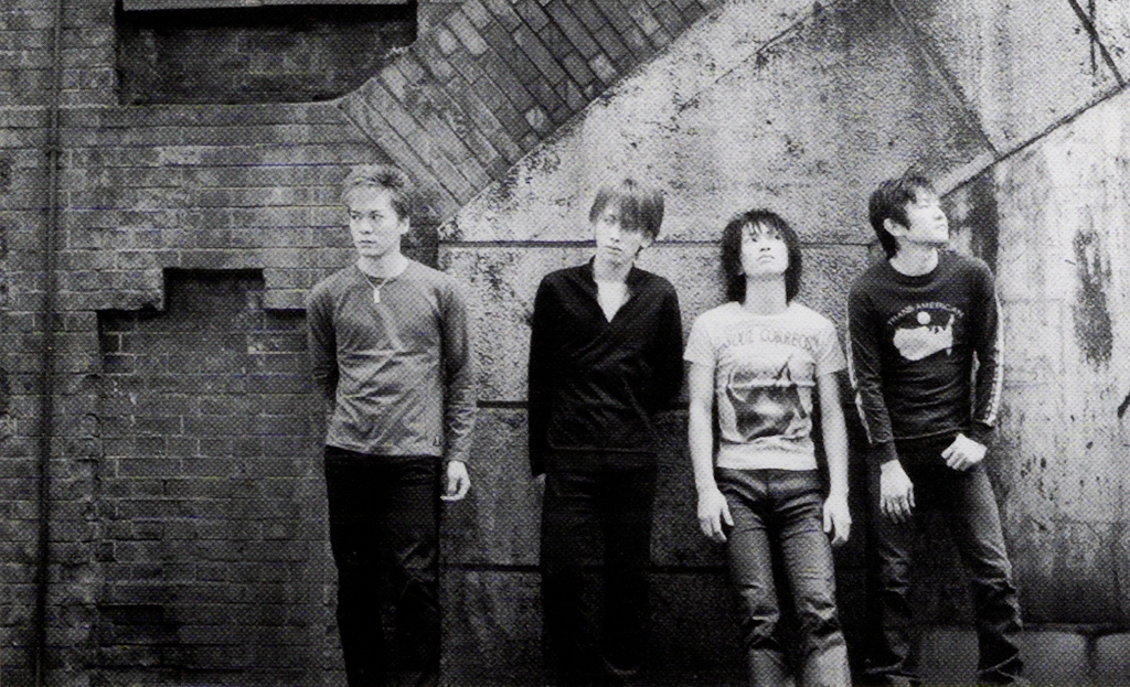 A fan community dedicated to Shocking Lemon with the most complete archive